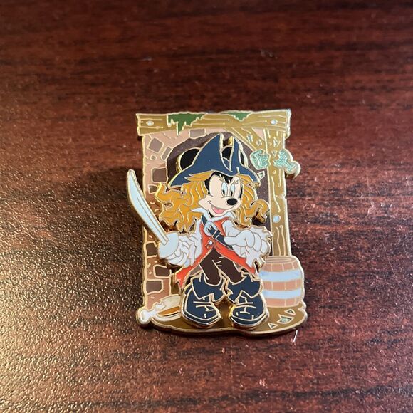 Disney | Accessories | Disney Minnie Mouse Elizabeth Swann Pirates Of ...